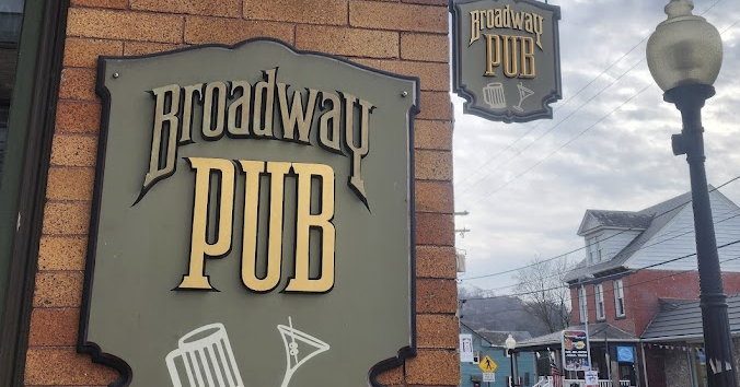 Broadway Pub | Discover Lehigh Valley